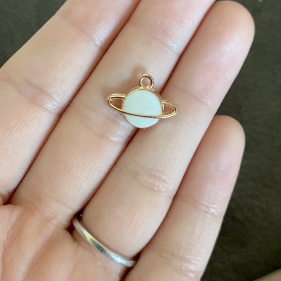 Glitterlux | Jewelry | 33 Gold Plated And Iridescent White Enamel ...